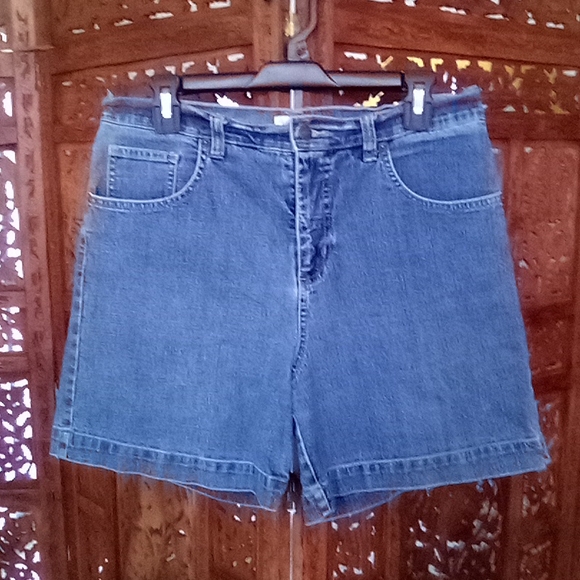 J Gee | Shorts | J Gee Jean Shorts | Poshmark